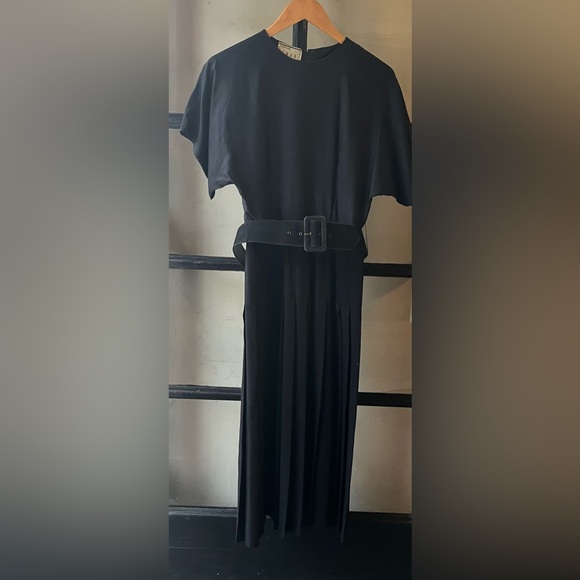Kenar | Dresses | Vintage 9s Kenar Navy Blue Pleated Dress W Belt ...